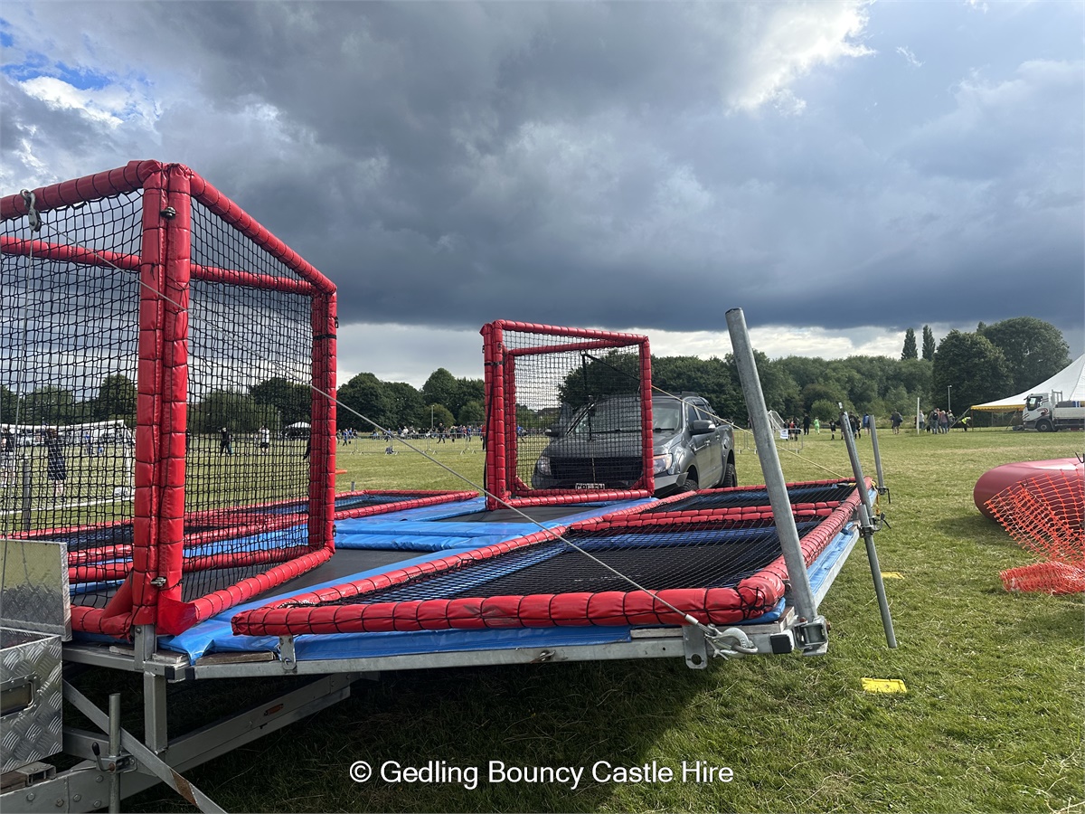 6 Bed Trampoline Hire - Mobile Trampolines for Hire in Nottingham