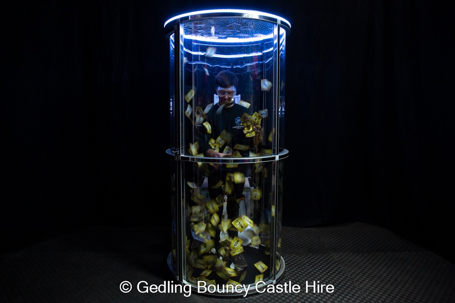 Grab a Grand Cash Cube Hire | UK Entertainment Hire Nationwide