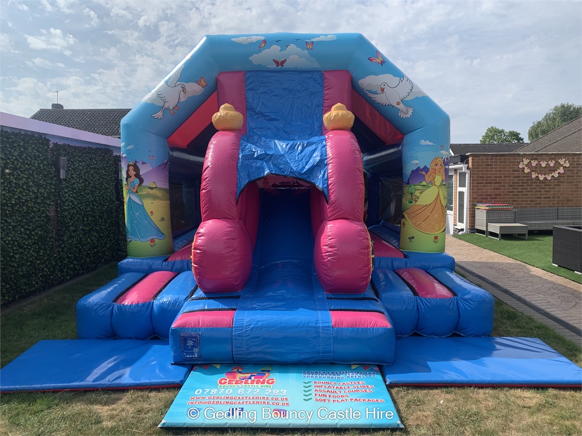 Pirates vs Princess Bouncy Castle Hire | Bouncy Castle Hire Nottingham